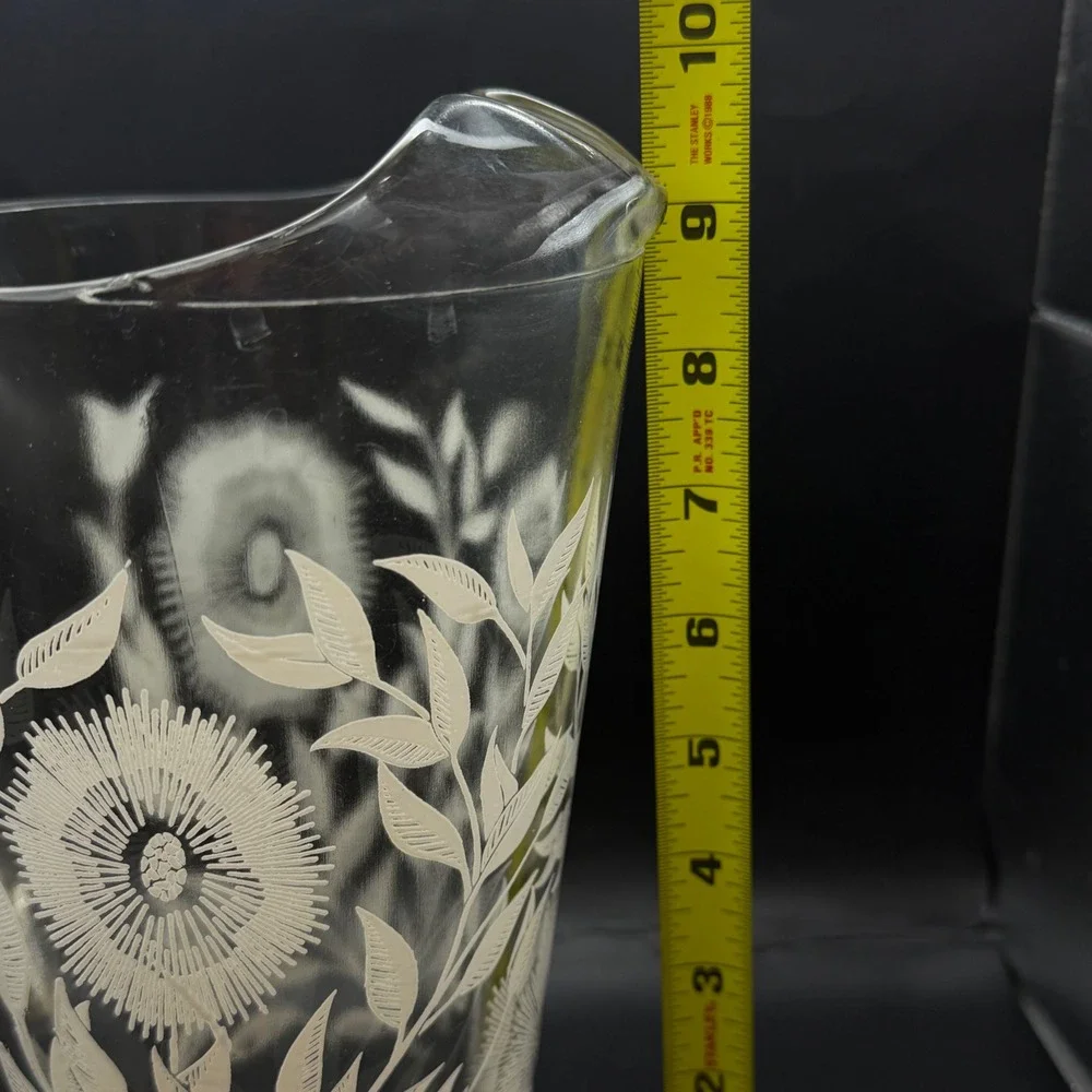 Jeanette Glass | Dining | Vtg Jeanette Glass Clear Cosmos Pitcher White ...